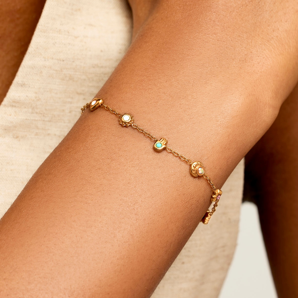 Talisman Mini Charm Bracelet (Gold) – Abbott Lyon US